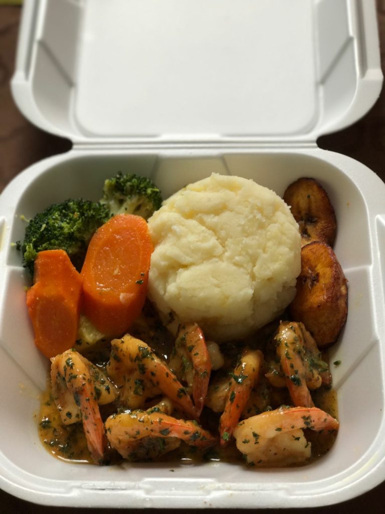 Local food comes to Cayman Islands craft Market - IEyeNews