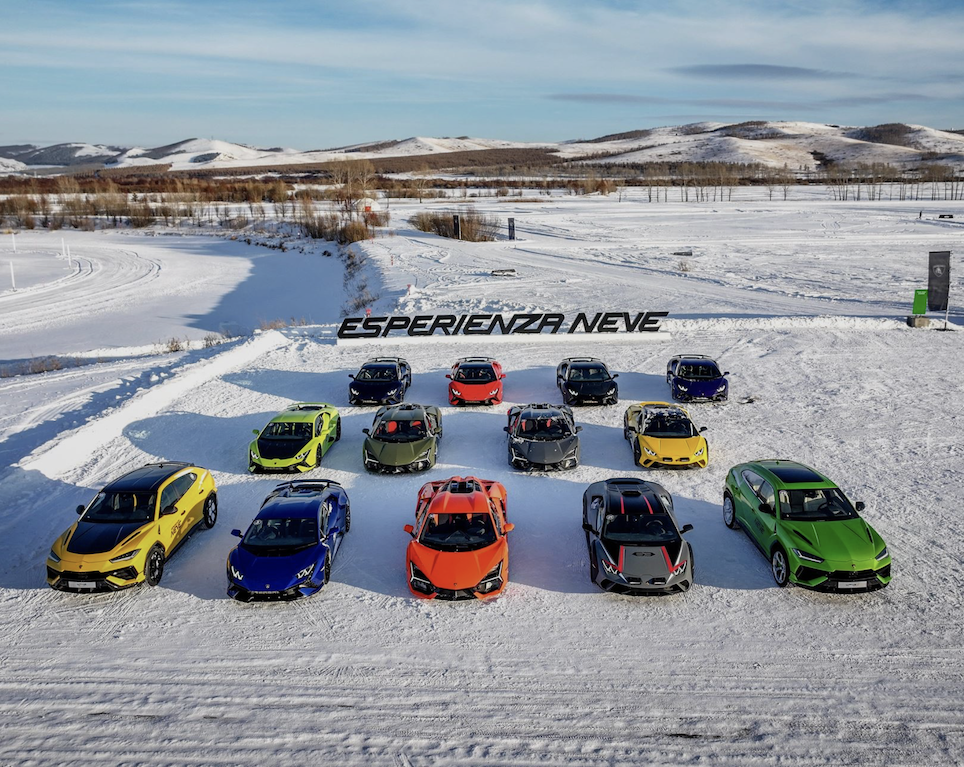 Winter thrills on Ice: Lamborghini Esperienza Neve debuts in Inner ...
